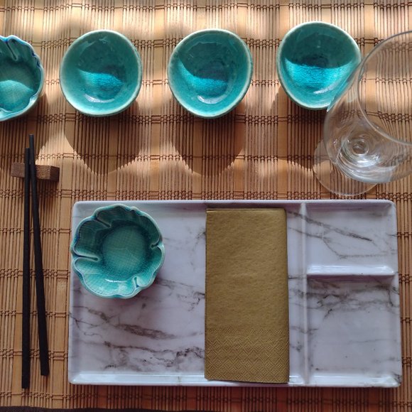 Jot | Dining | Melamine Sushi Place Setting 6 Each Plates Chopsticks ...